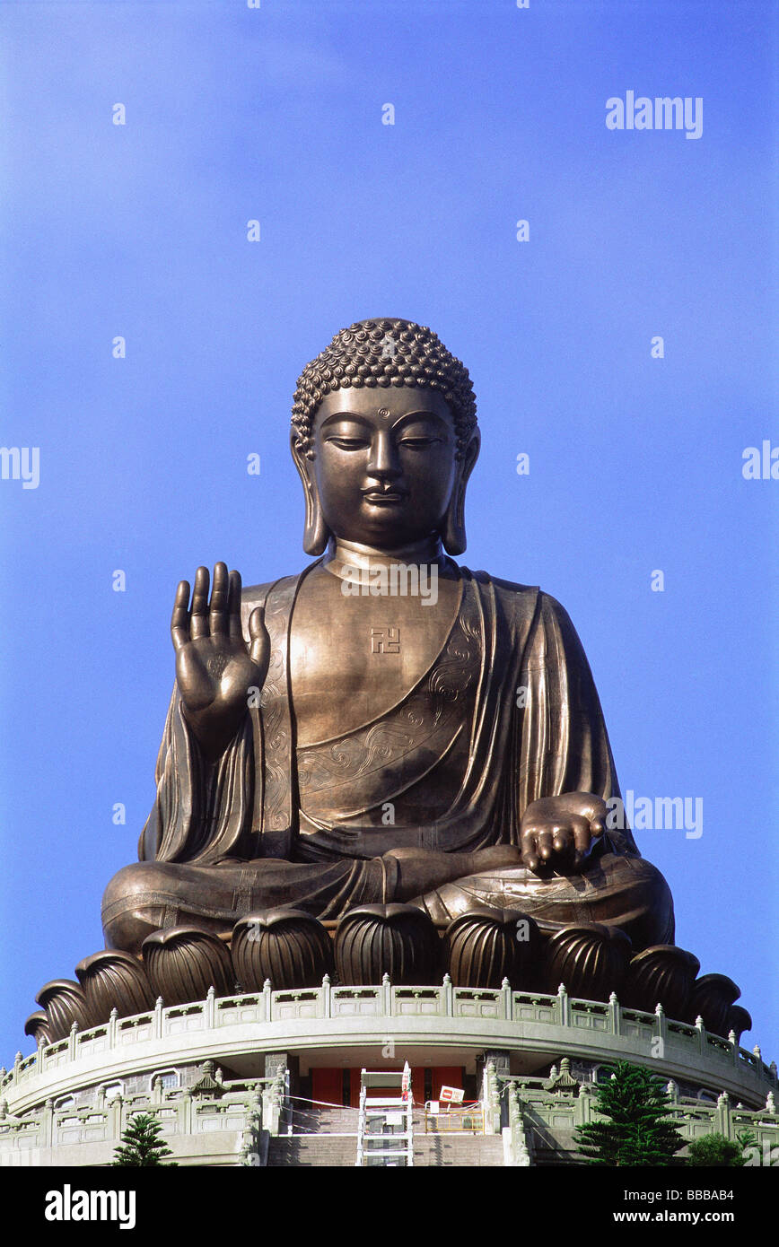 Hong kong buddha hi-res stock photography and images - Alamy