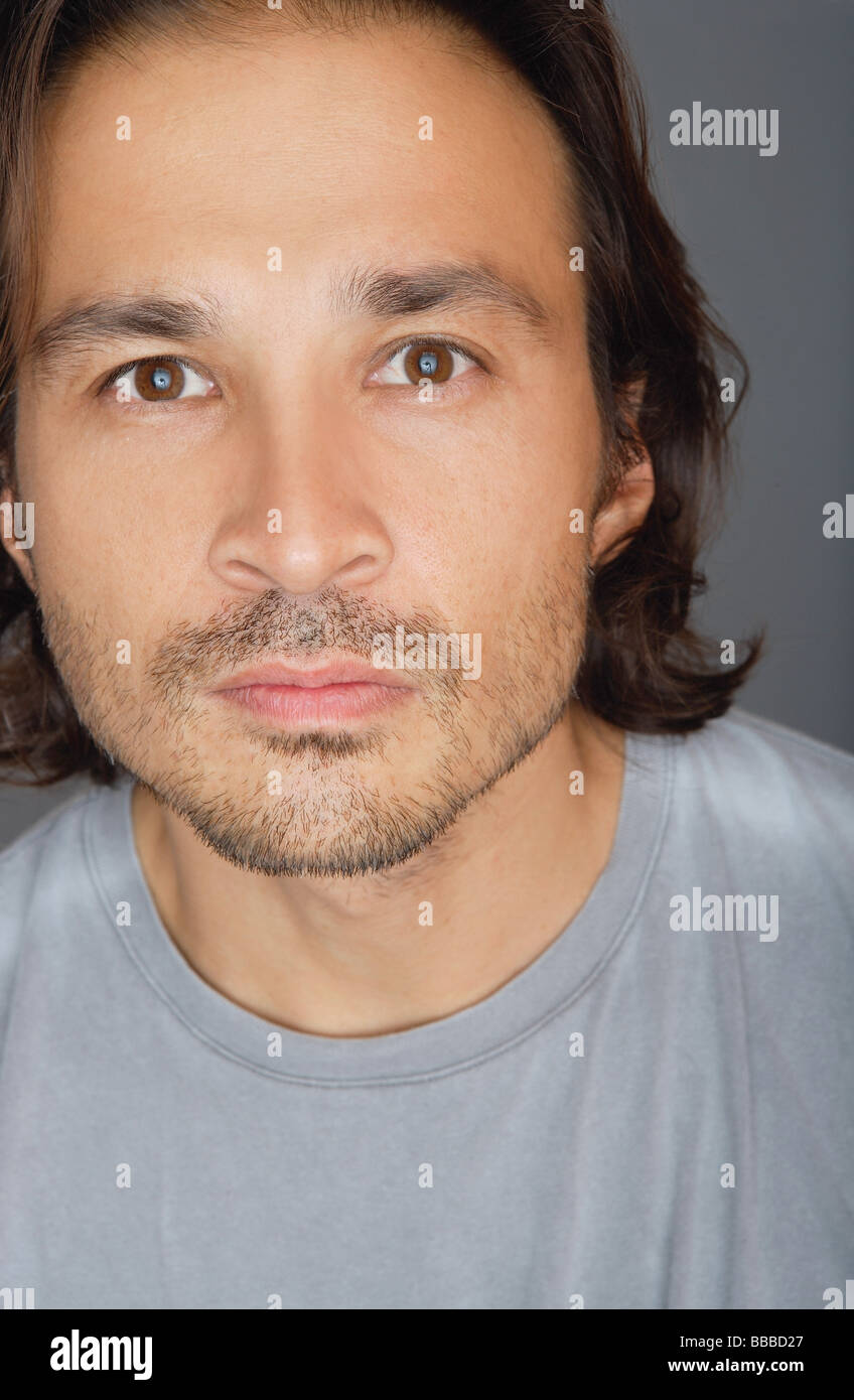 Man looking at camera, portrait Stock Photo - Alamy