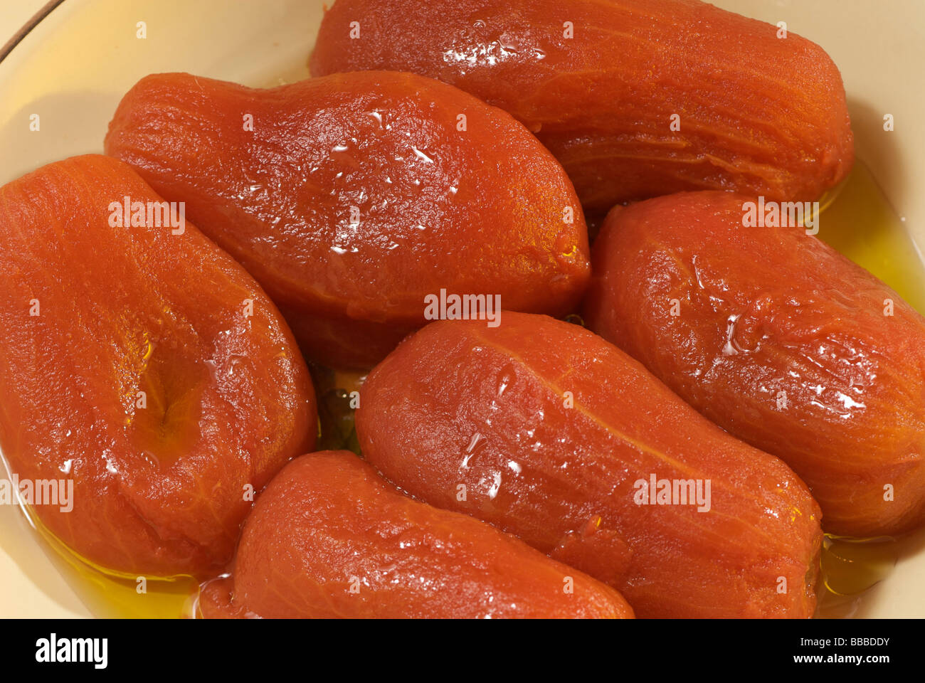 Peeled tomato hi-res stock photography and images - Alamy