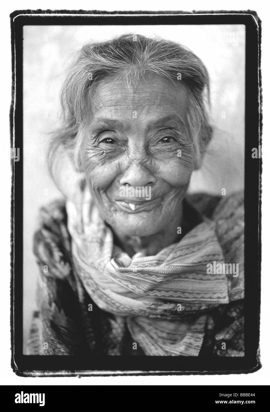 Mature woman wearing scarf, portrait Stock Photo - Alamy