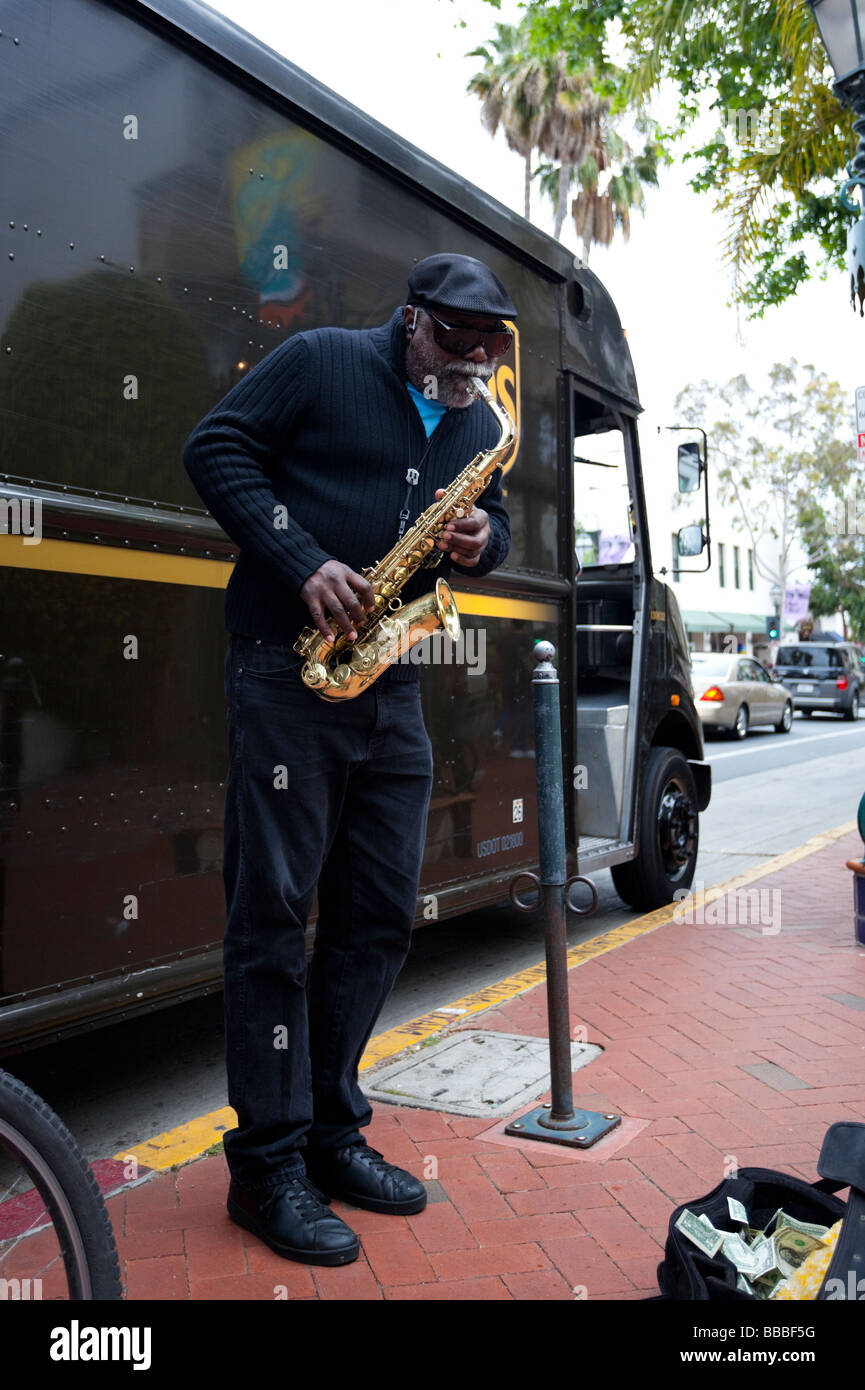 American musician sax hi-res stock photography and images - Alamy