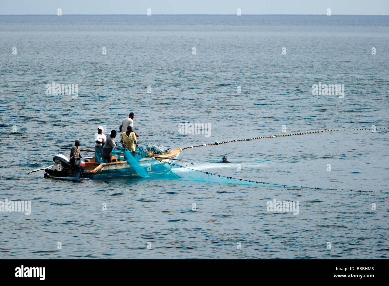 Hauling net fishing boat hi-res stock photography and images - Alamy