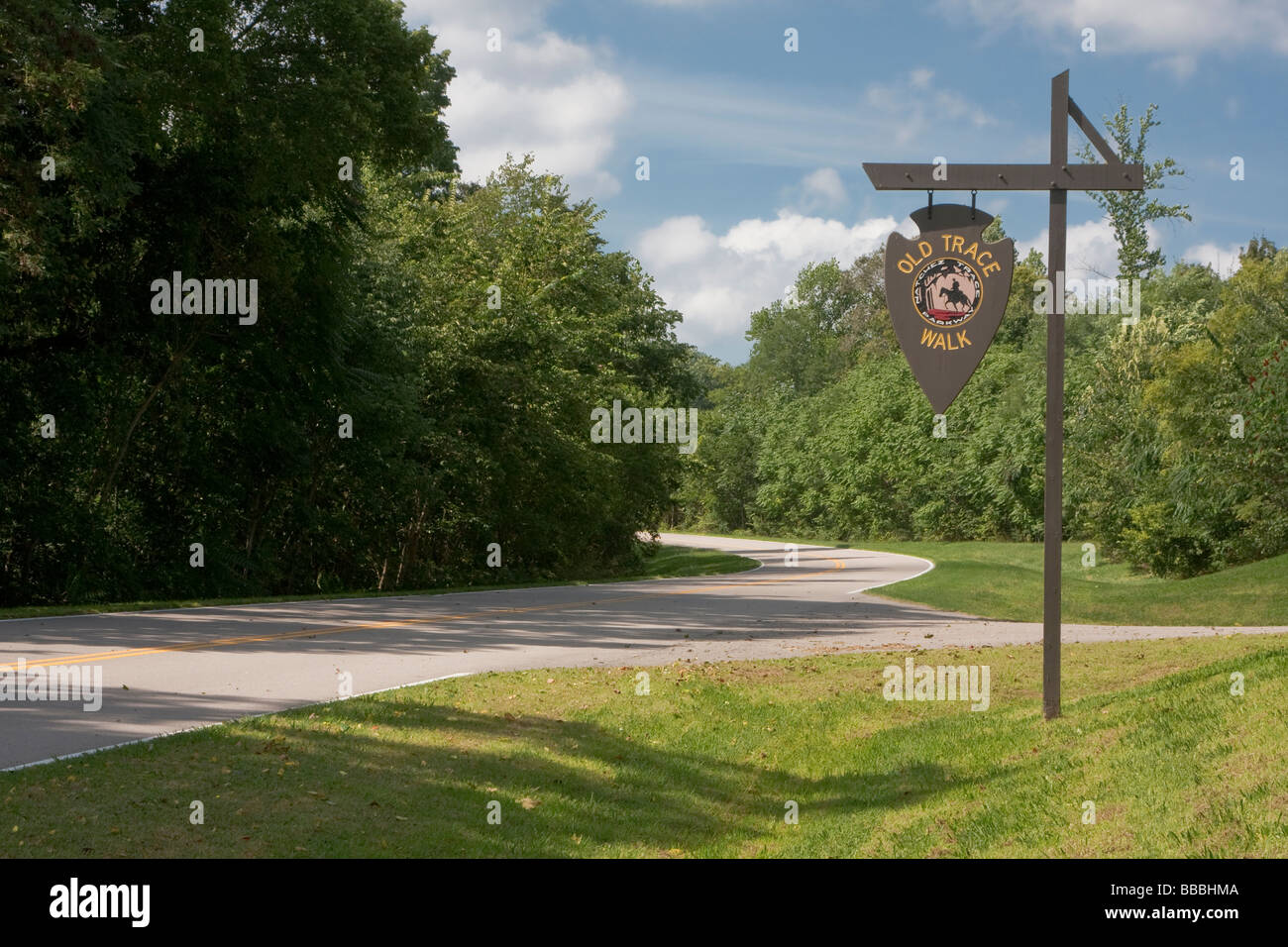 Old mile marker hi-res stock photography and images - Alamy