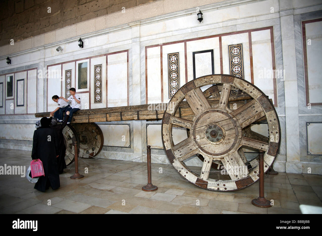 Interior Umayyad mosque Damascus Stock Photo - Alamy