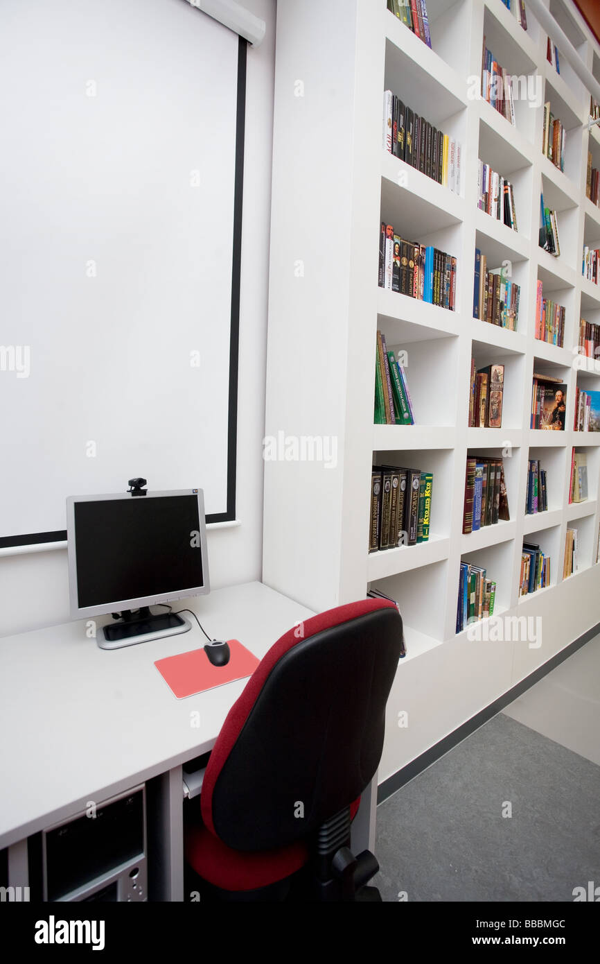 Russian library hi-res stock photography and images - Alamy