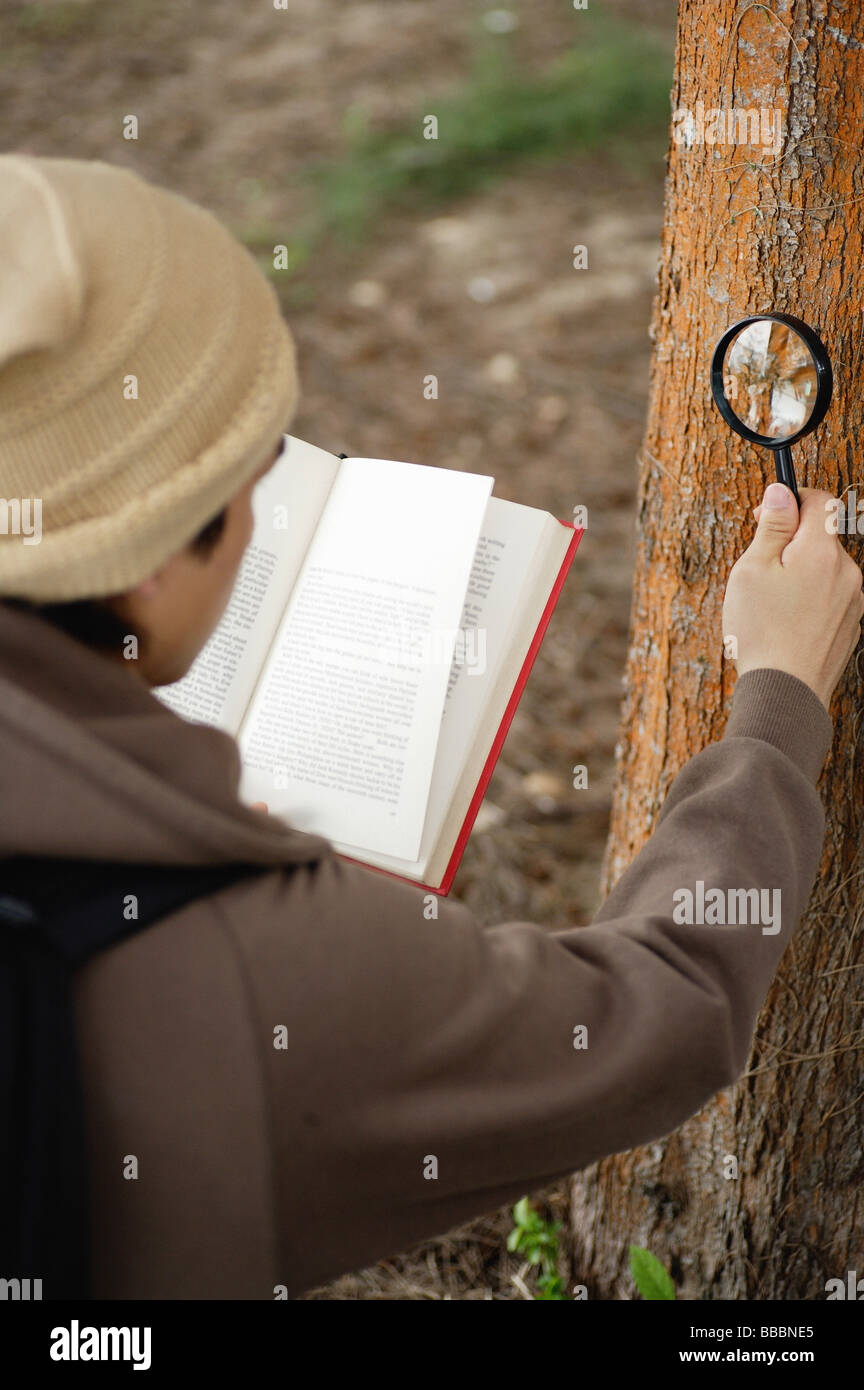 Black man studying rear hi-res stock photography and images - Alamy