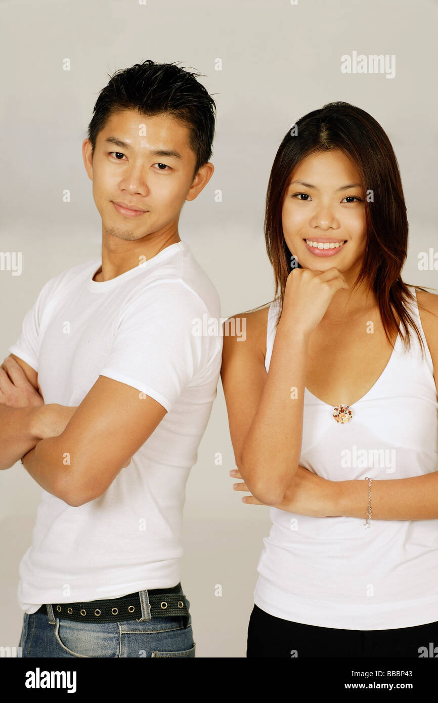 Standing next to each other hi-res stock photography and images - Alamy