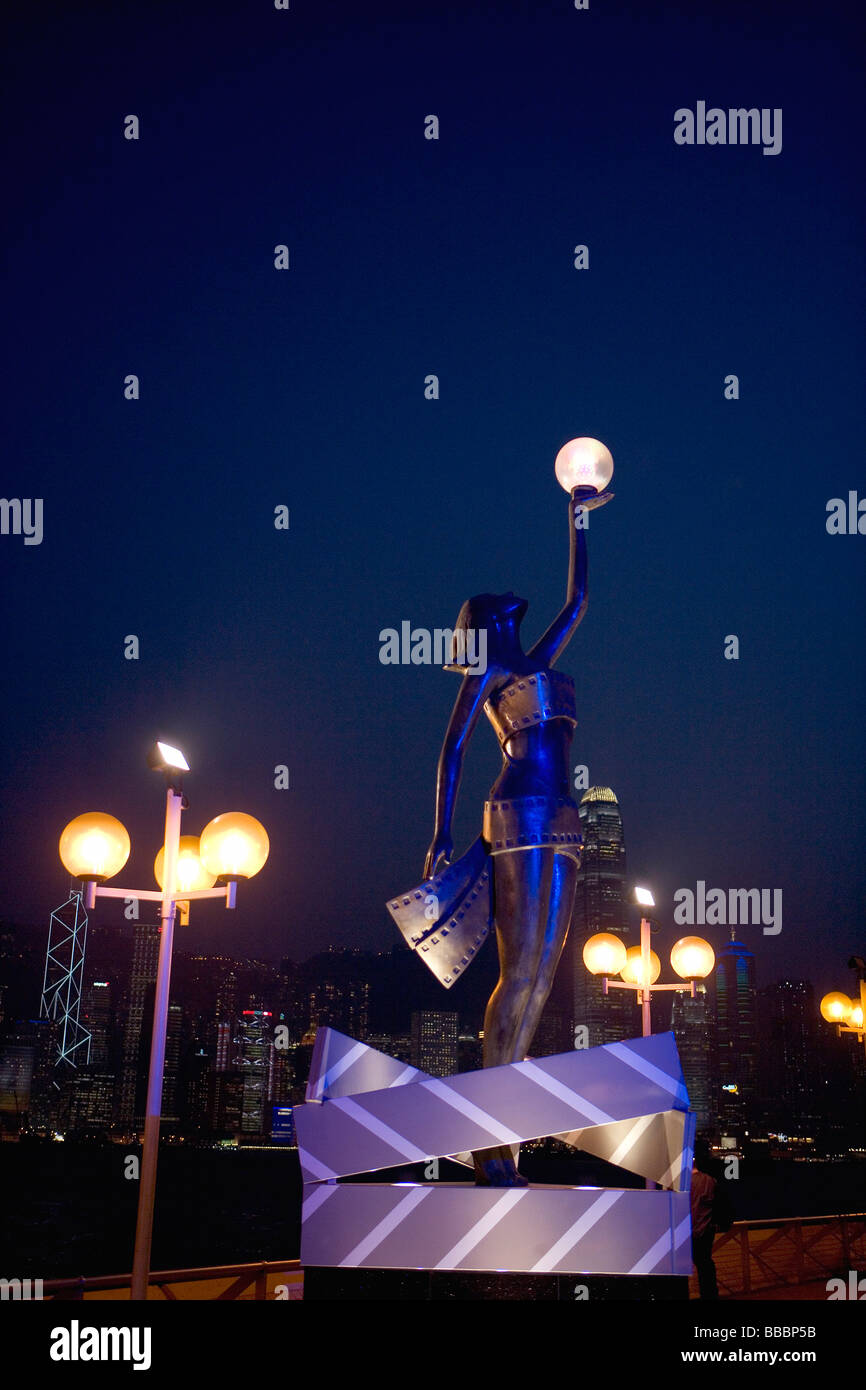 Film award statue at avenue of stars hi-res stock photography and ...