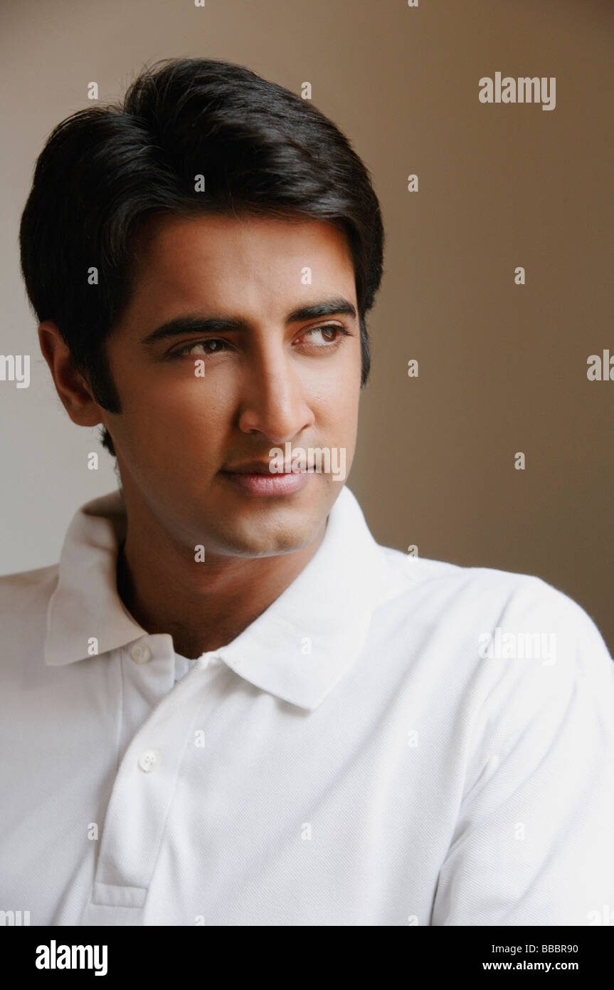 Man in white house hi-res stock photography and images - Alamy