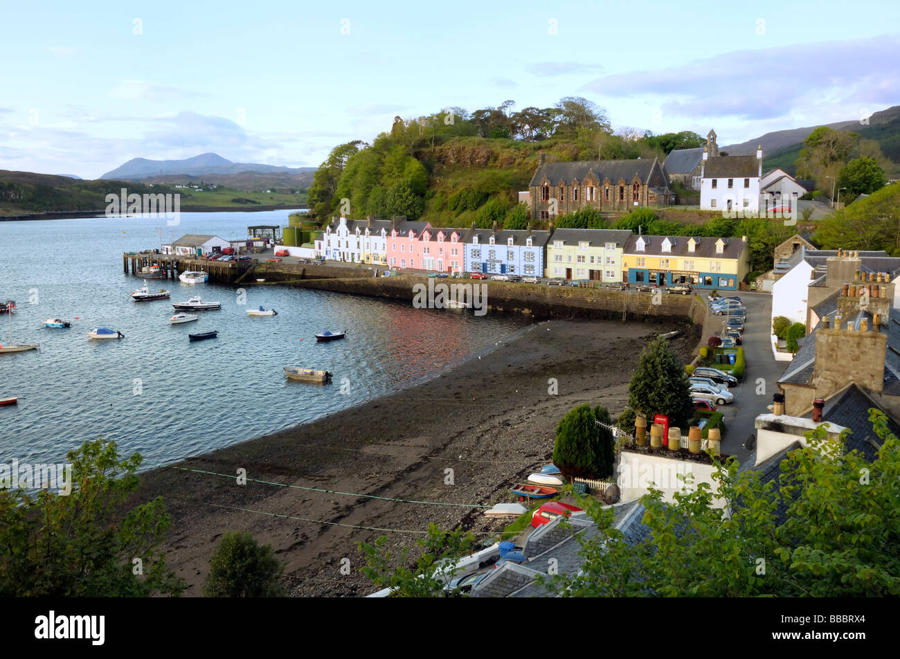 Portree scotland village hi-res stock photography and images - Alamy