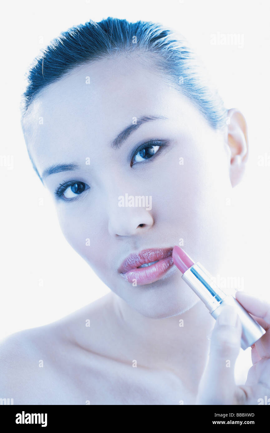 Applying lipstick hi-res stock photography and images - Alamy
