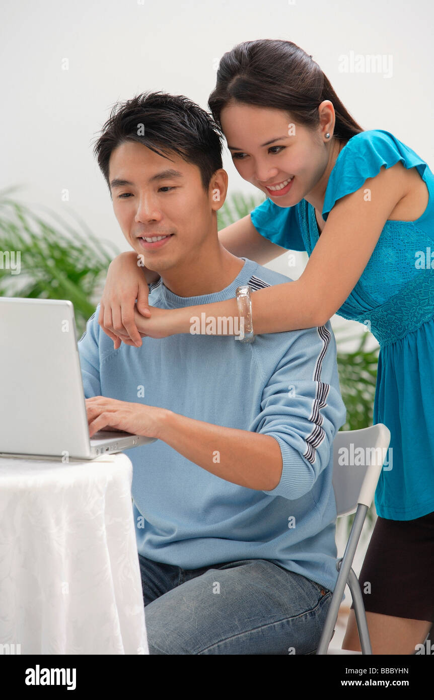 Computer based occupations hi-res stock photography and images - Alamy