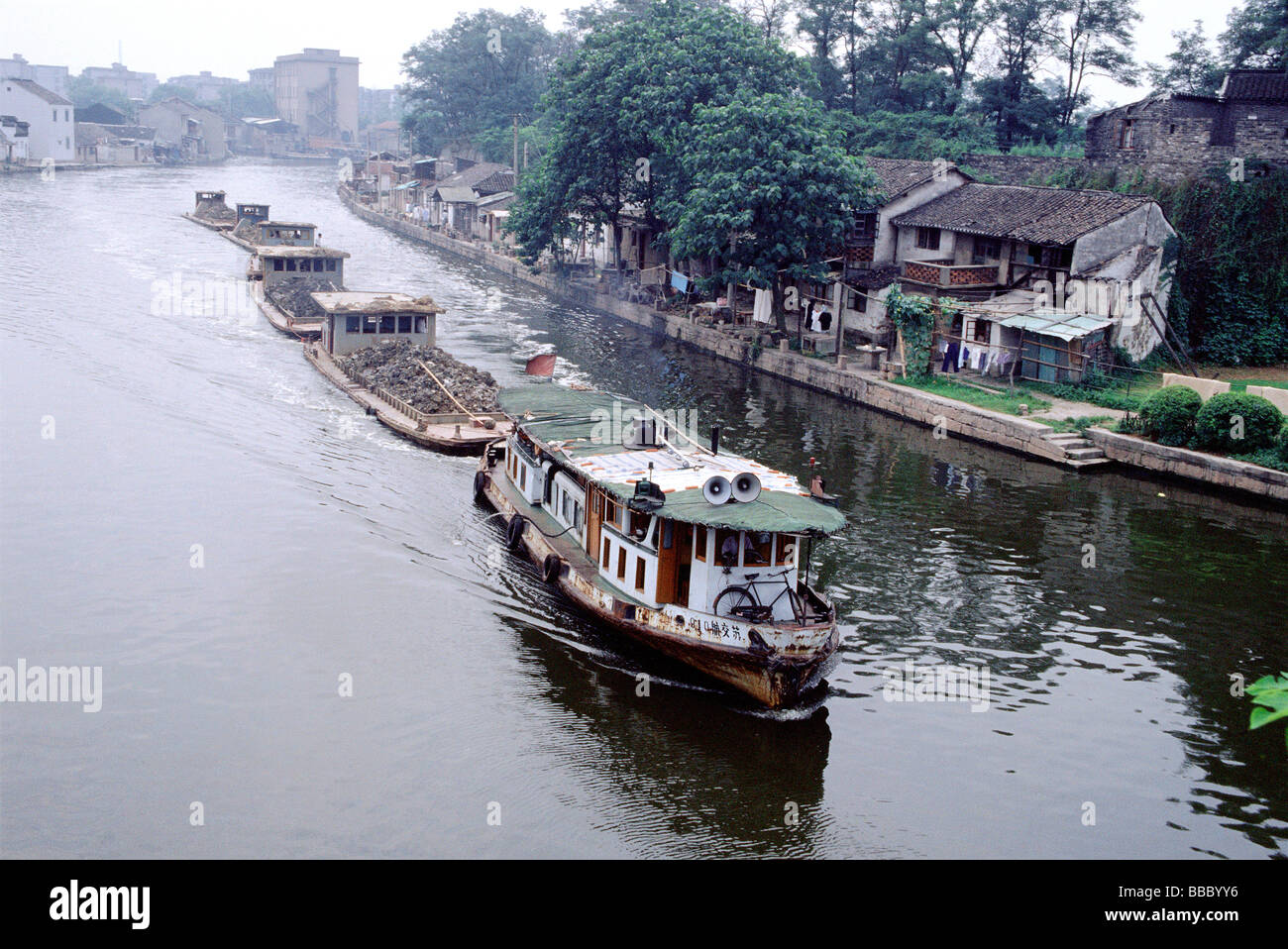 Barges on canal hi-res stock photography and images - Alamy