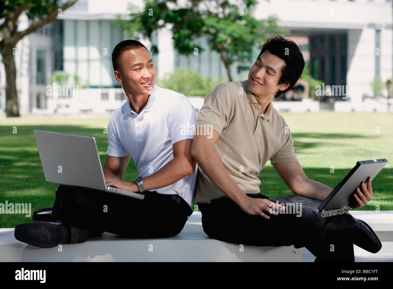 Multiple laptops hi-res stock photography and images - Alamy