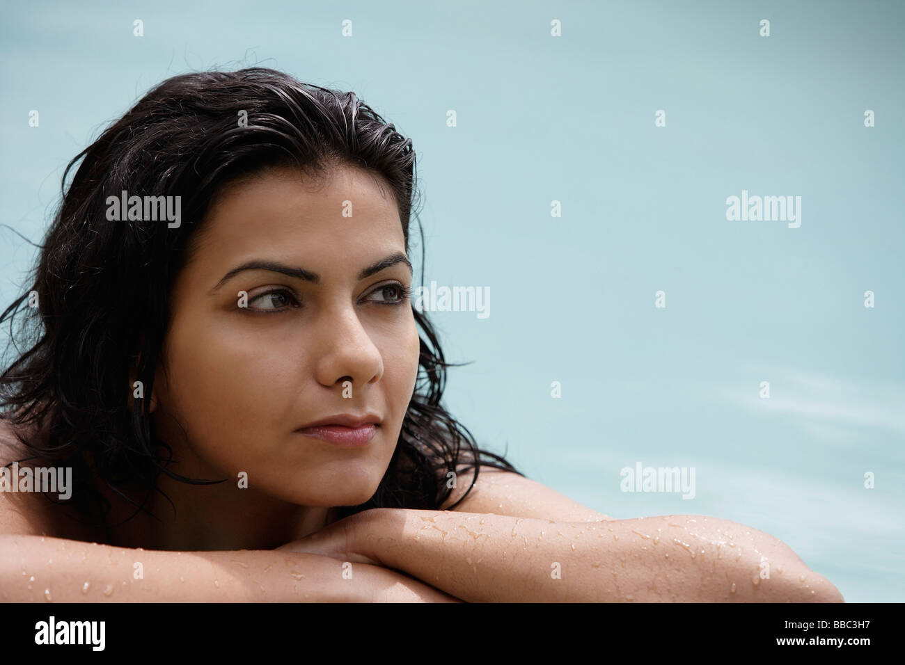 Outdoor poolside hi-res stock photography and images - Alamy