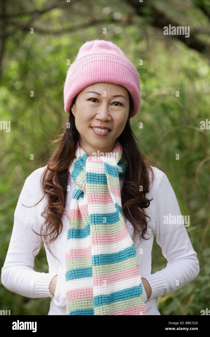 Woman wearing stocking cap hi-res stock photography and images - Alamy