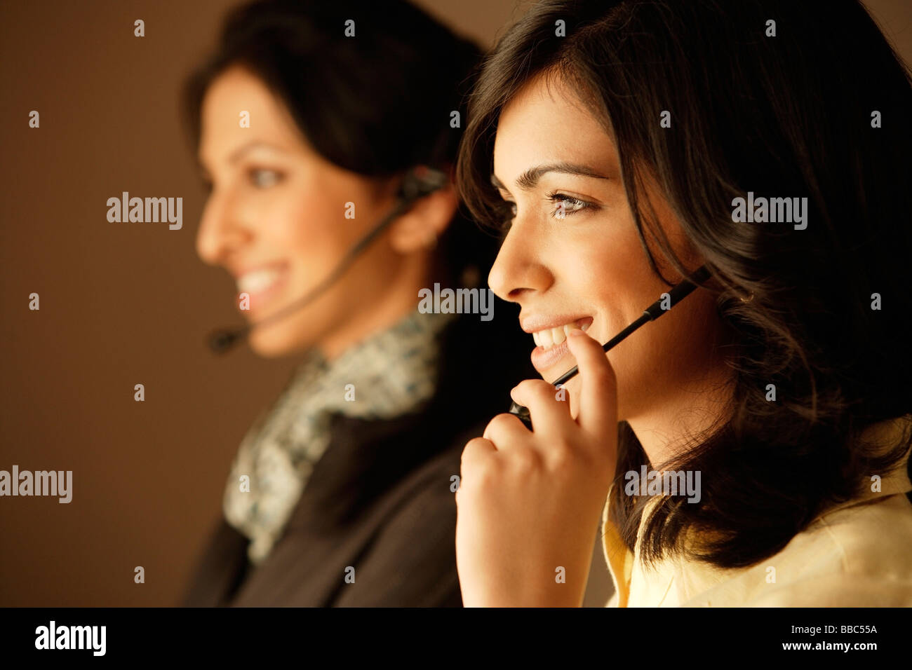 Side view call centre agents hi-res stock photography and images - Alamy