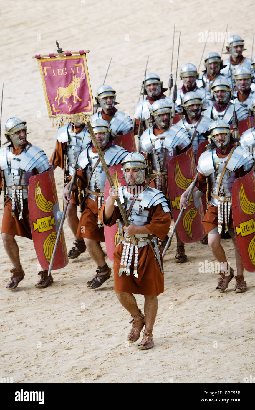 Roman soldier hi-res stock photography and images - Alamy
