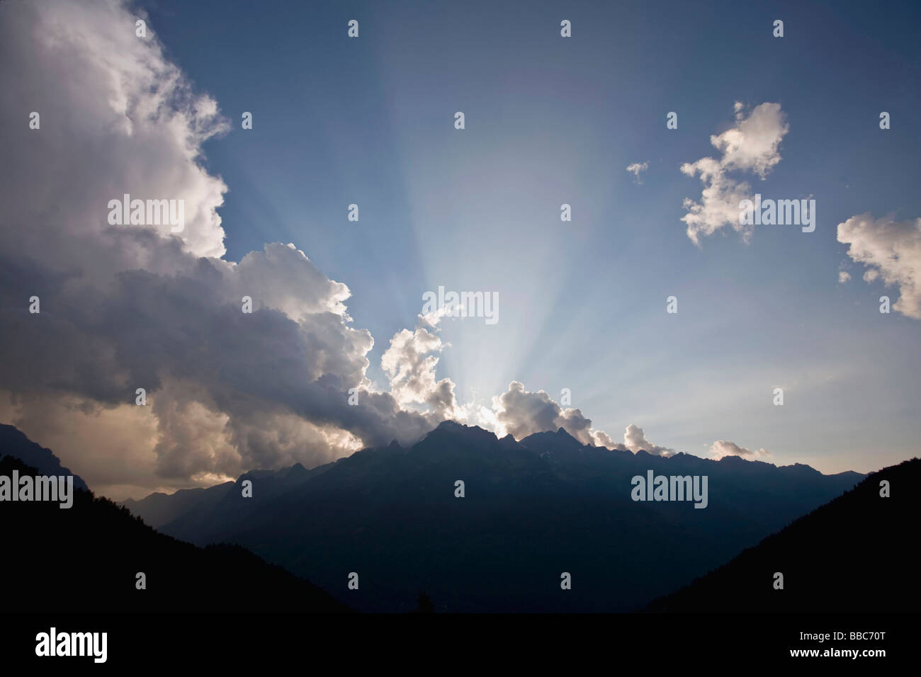 Sunlight Shaft High Resolution Stock Photography and Images - Alamy