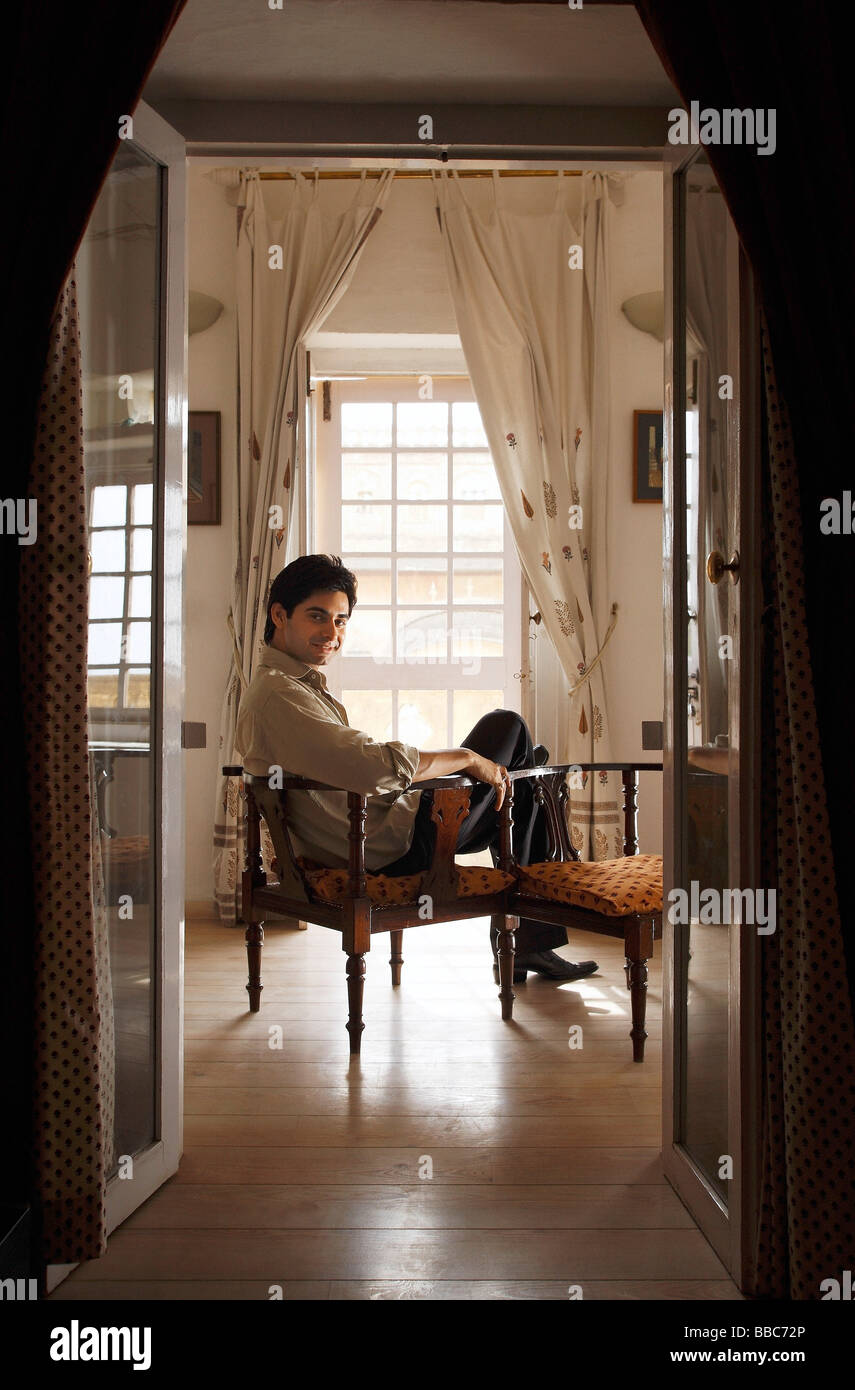 man in room Stock Photo - Alamy