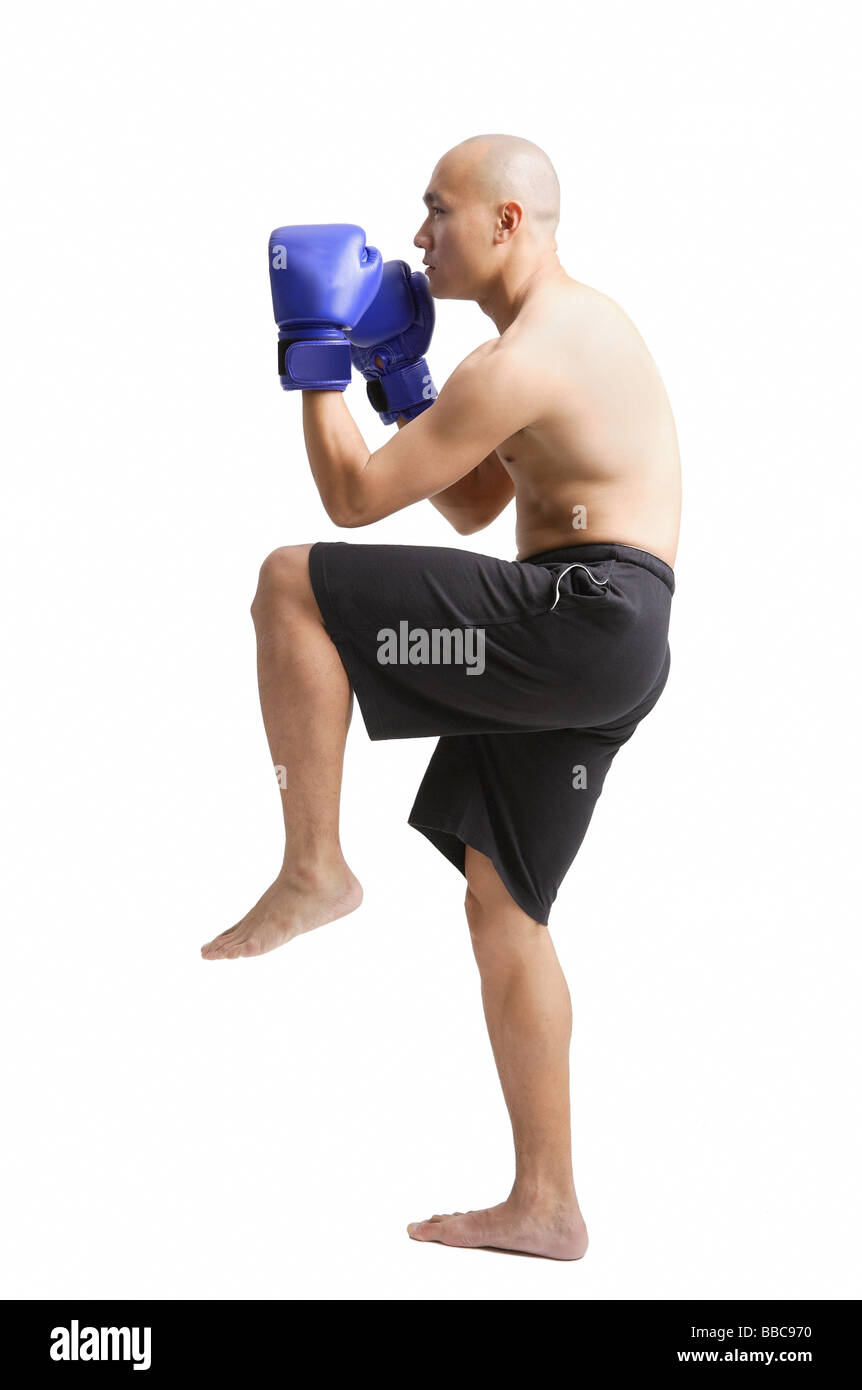 Barefoot boxing hi-res stock photography and images - Alamy