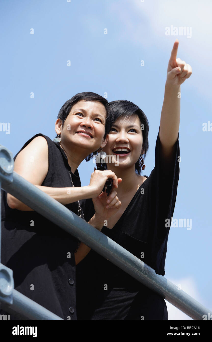 Two generations of women side by side hi-res stock photography and ...
