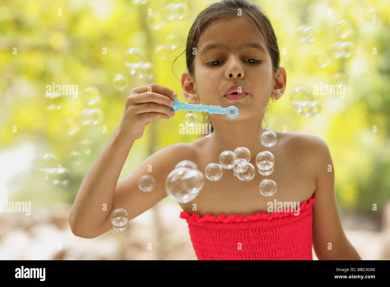 little girl blowing bubbles Stock Photo - Alamy little girl blowing bubbles Stock Photo - Alamy