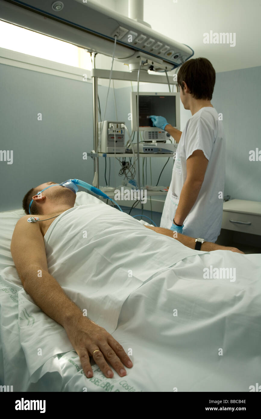 patient in hospital room Stock Photo - Alamy
