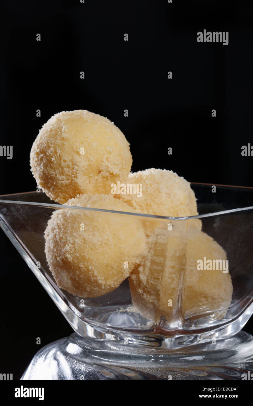 Kheer kadam hi-res stock photography and images - Alamy