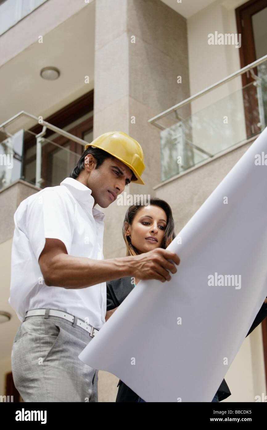 Contractors blueprints hi-res stock photography and images - Alamy