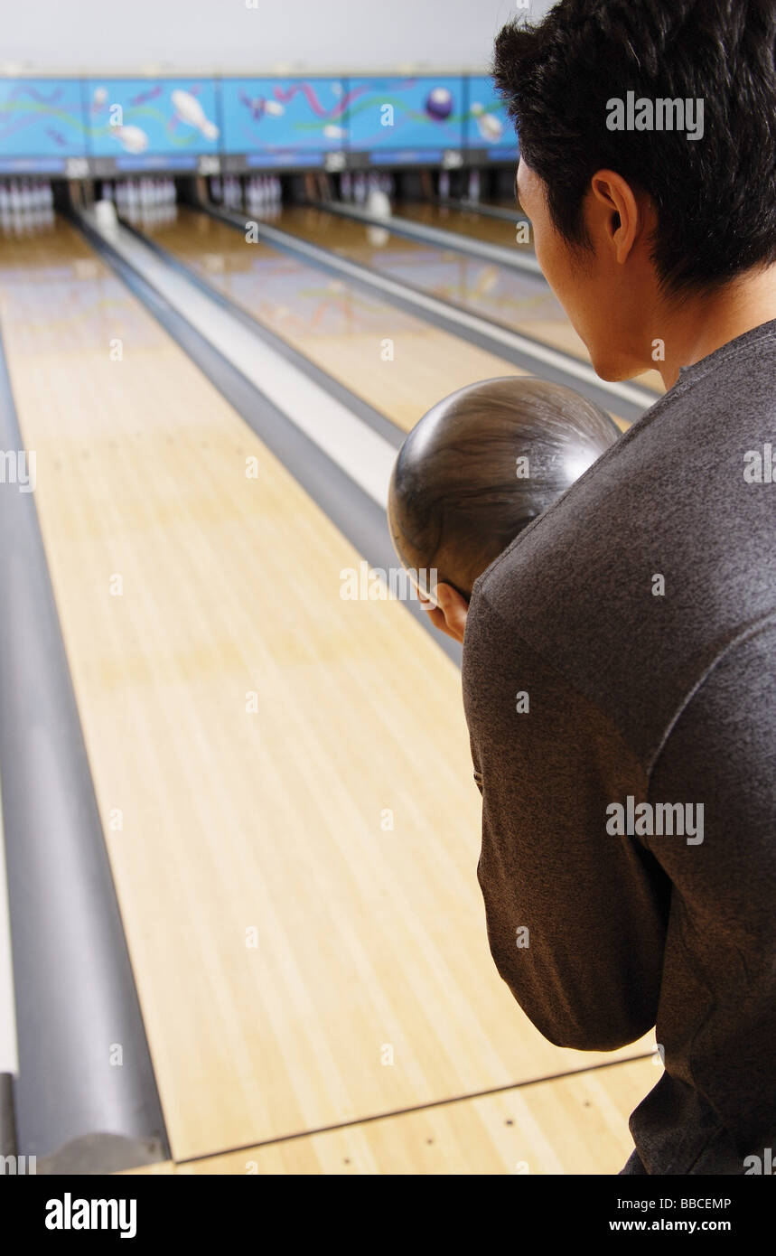 Man and bowling hi-res stock photography and images - Alamy