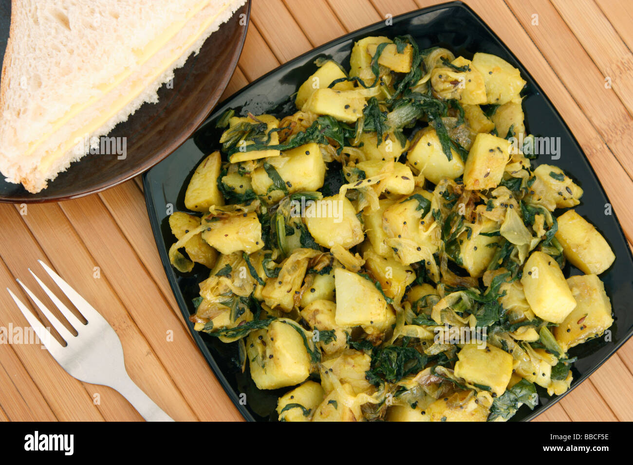 Saag Aloo Bhuna – Potato and Spinach dish Stock Photo - Alamy