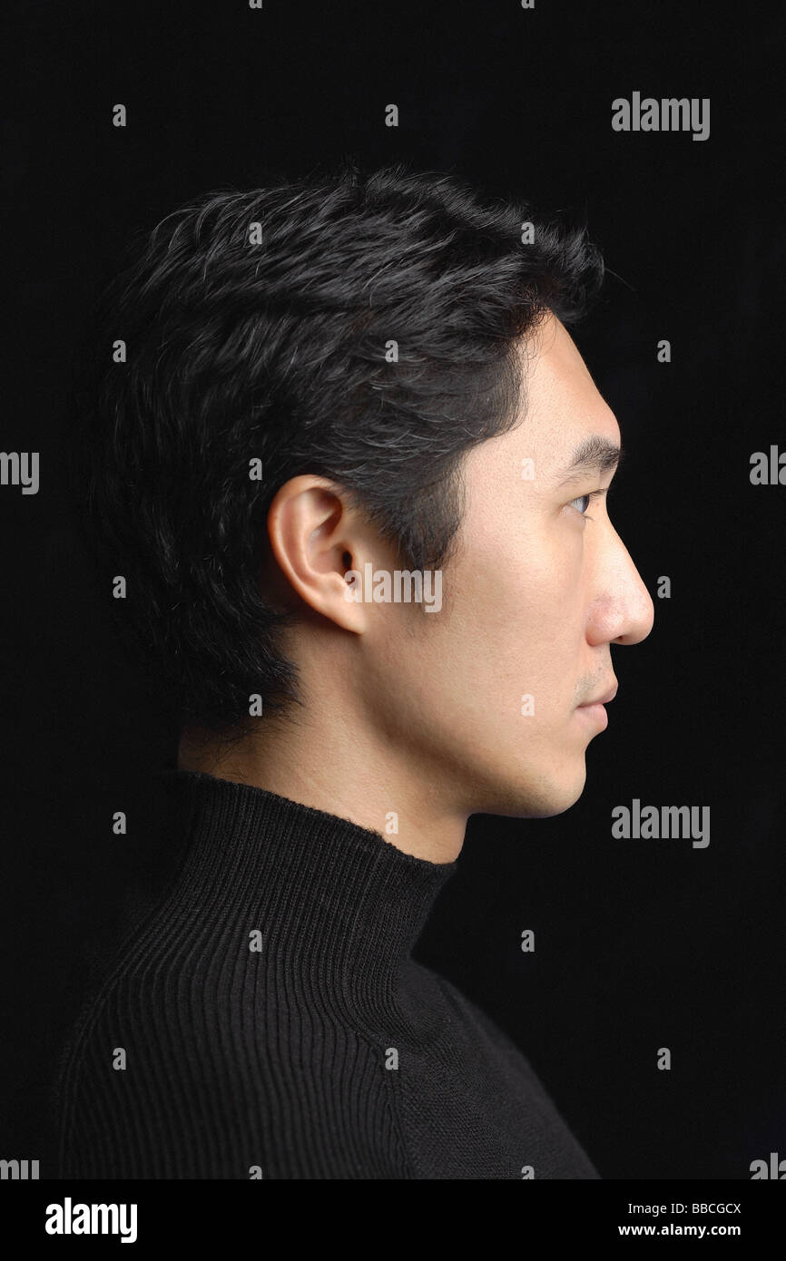 Man looking away, profile Stock Photo - Alamy