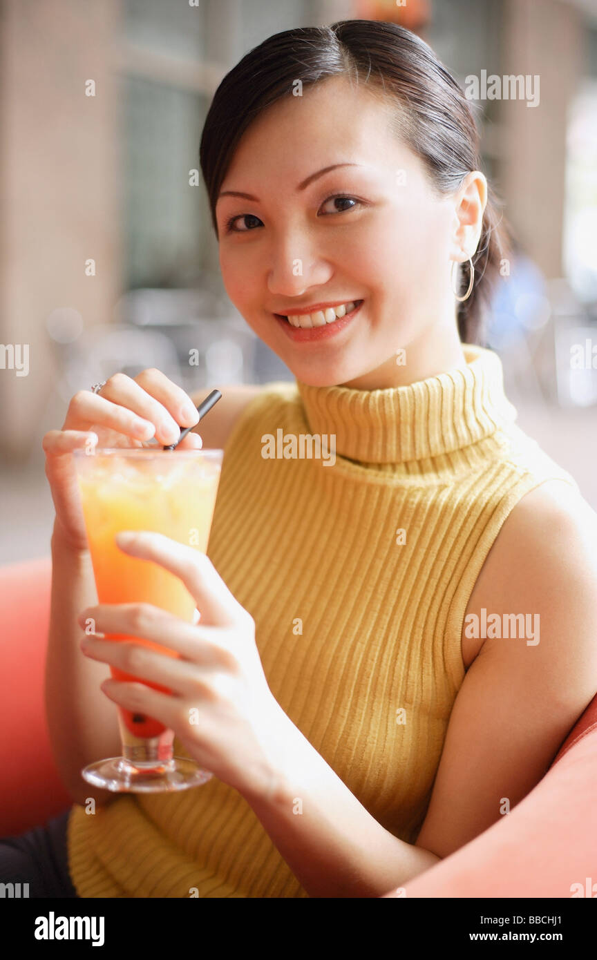 Black sleeveless turtleneck top hi-res stock photography and images - Alamy
