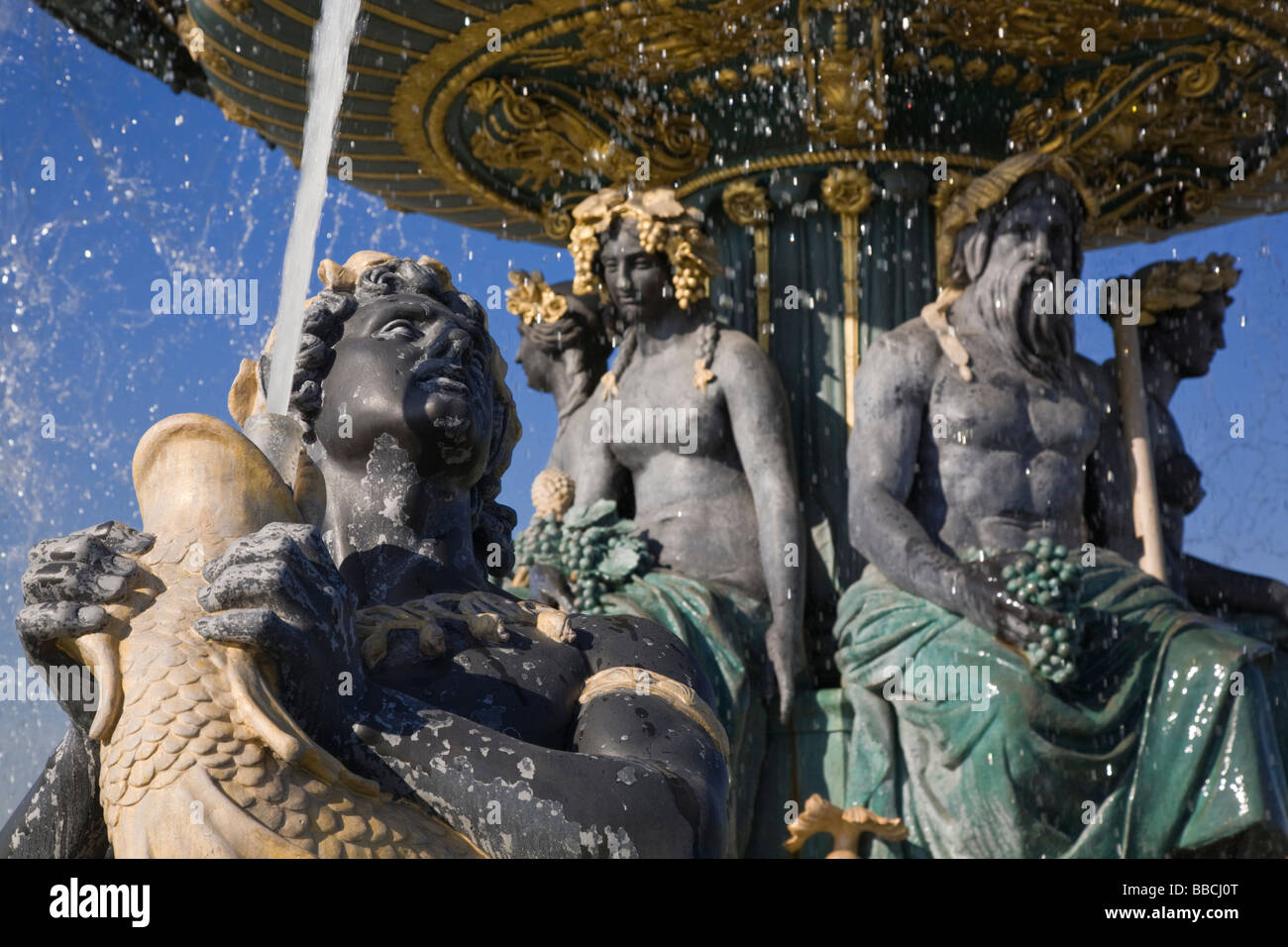 Belle epoque fountain hi-res stock photography and images - Alamy