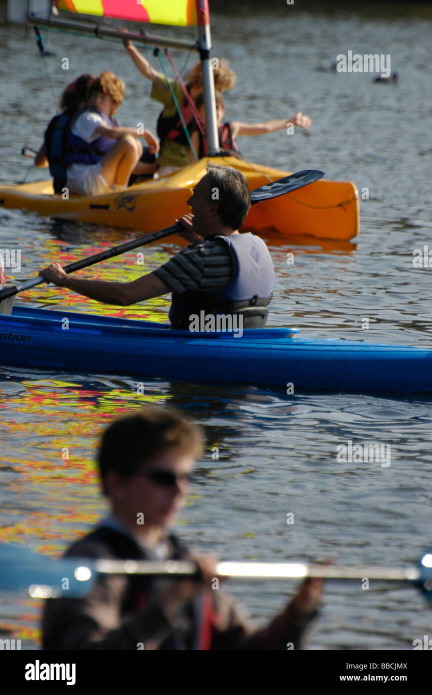 Boating on the lake in Wimbledon Park Stock Photo - Alamy