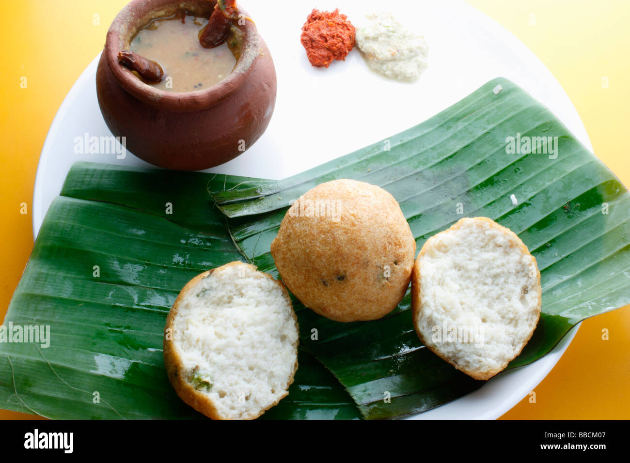 Bonda hi-res stock photography and images - Alamy