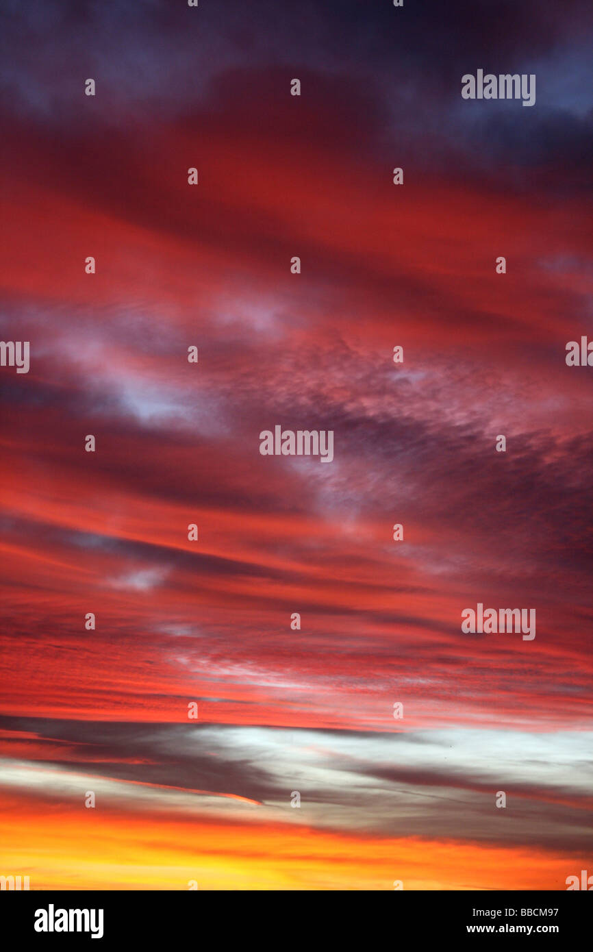 Red sky in the morning shepherds warning hi-res stock photography and ...