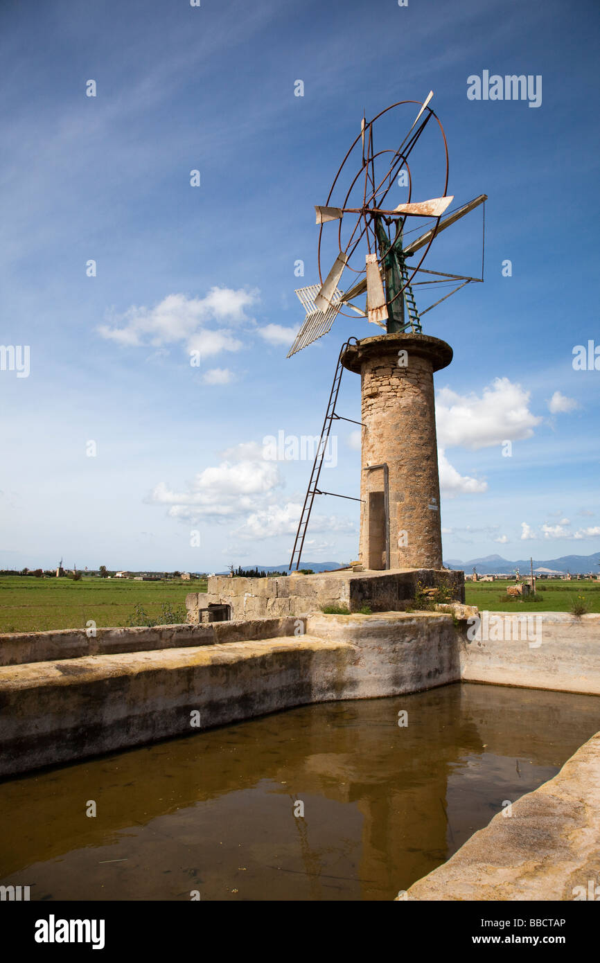 Windmill used to pump water for irrigating fields Mallorca Spain Stock Photo Alamy
