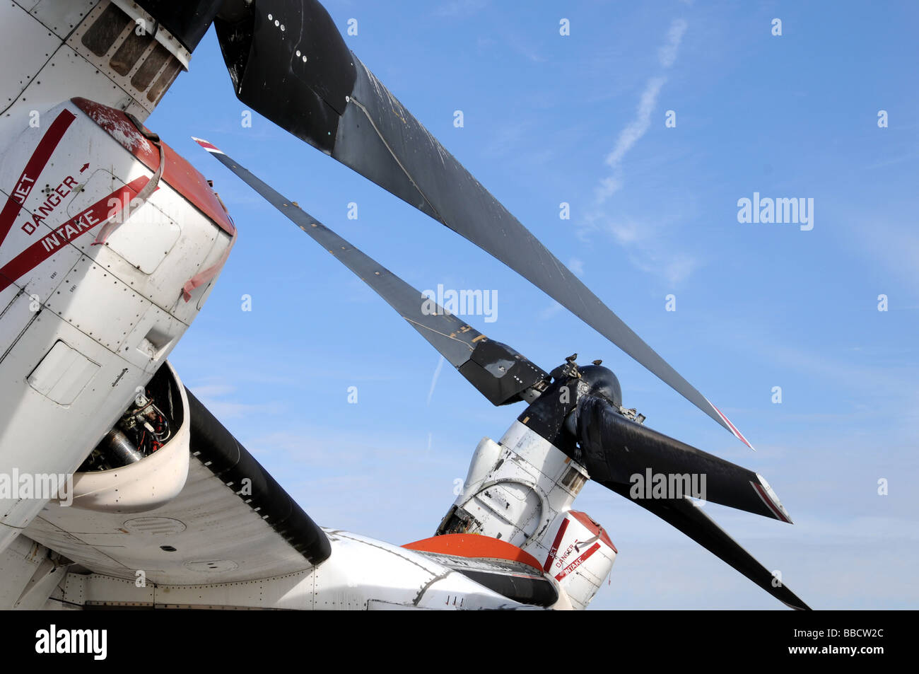 Tiltrotor aircraft hi-res stock photography and images - Alamy