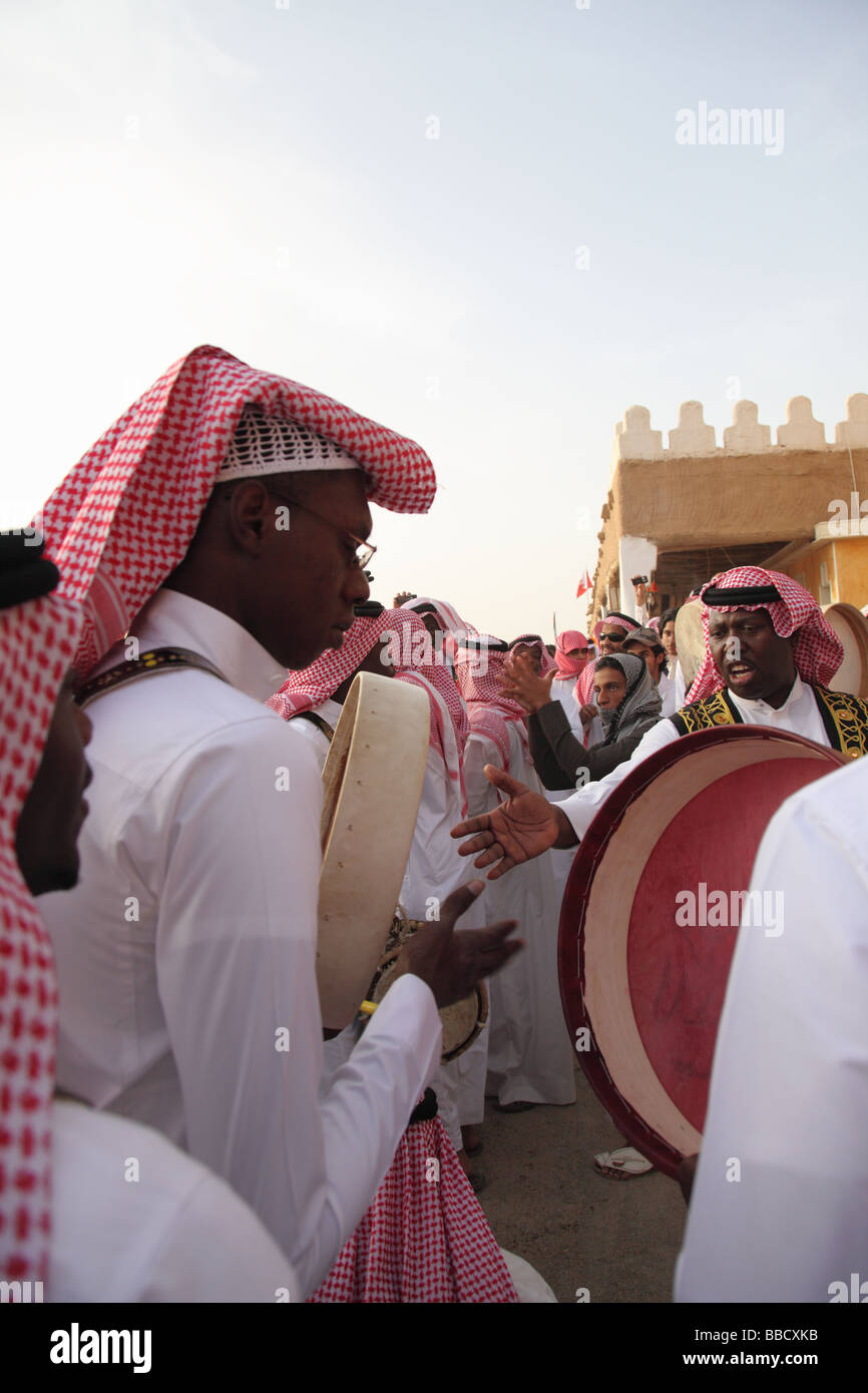Men in traditional dress Janadriya Festival Riyadh Saudi Arabia Stock ...