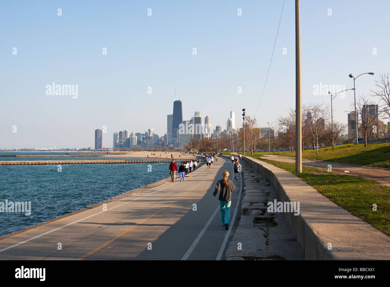Chicago bike lakefront hi-res stock photography and images - Alamy