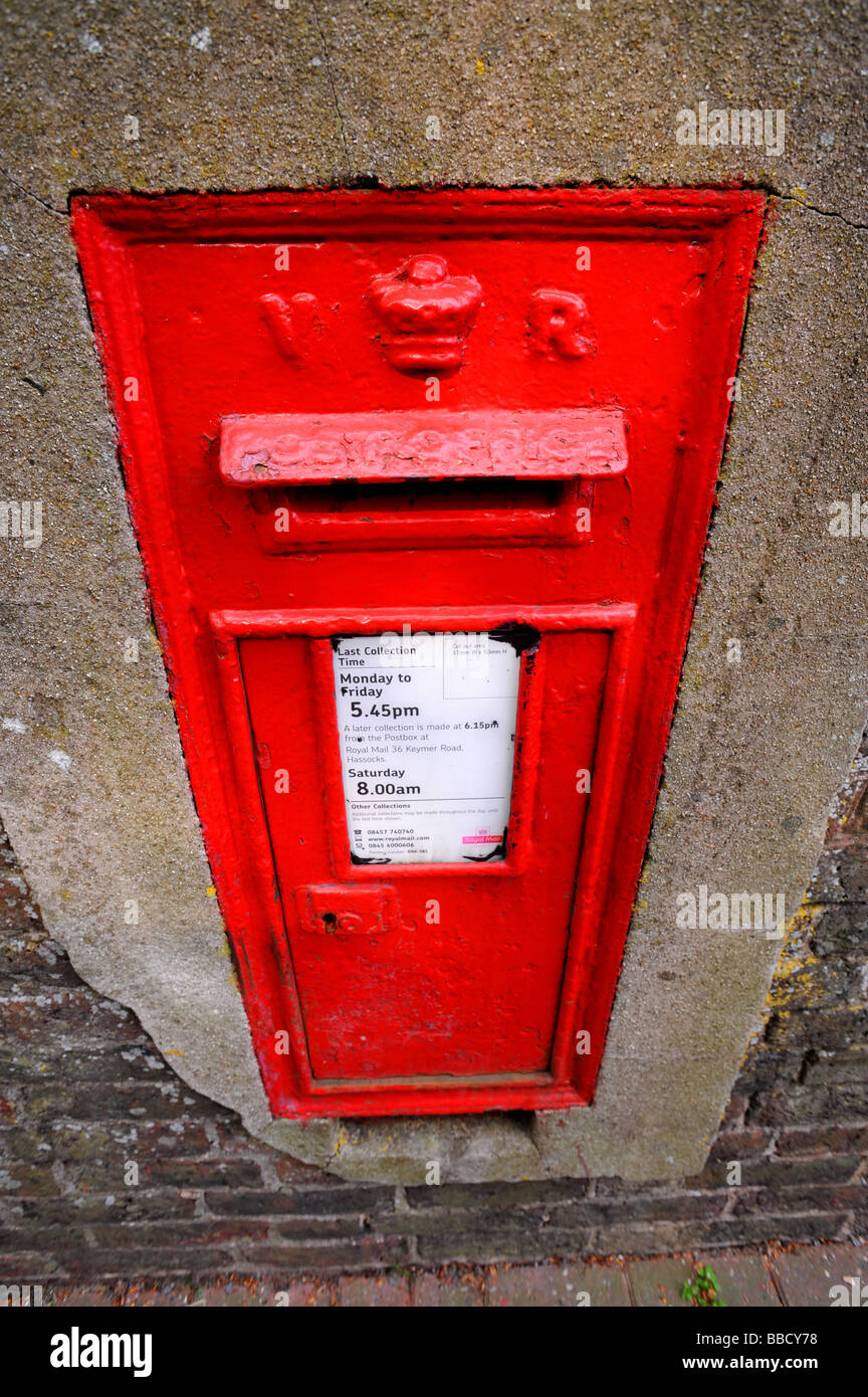 Victorian postman hi-res stock photography and images - Alamy
