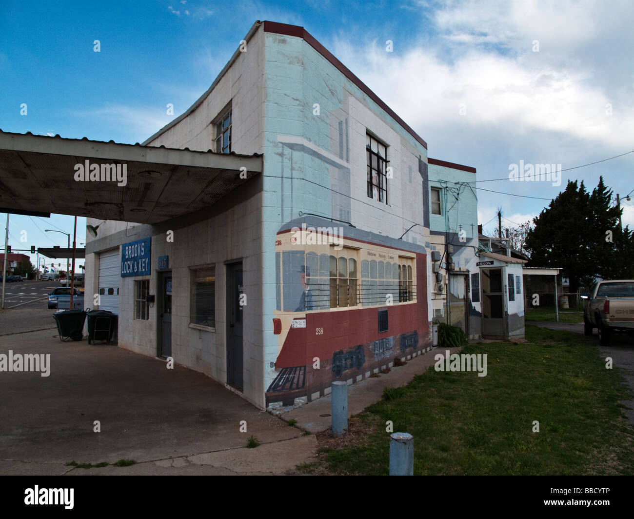 Yukon oklahoma hi-res stock photography and images - Alamy