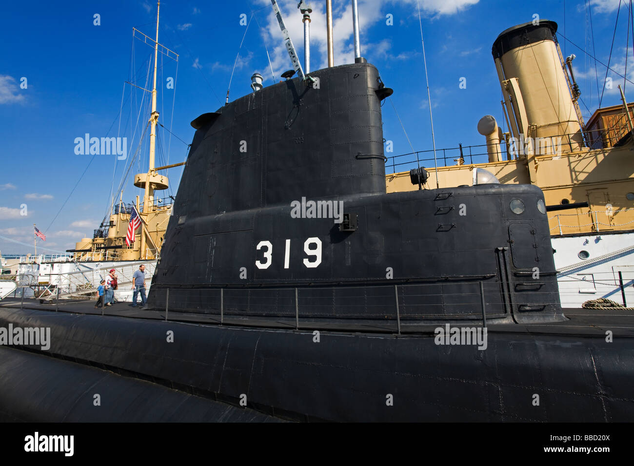 Cruiser Olympia Submarine Becuna Penns Landing Waterfront District ...