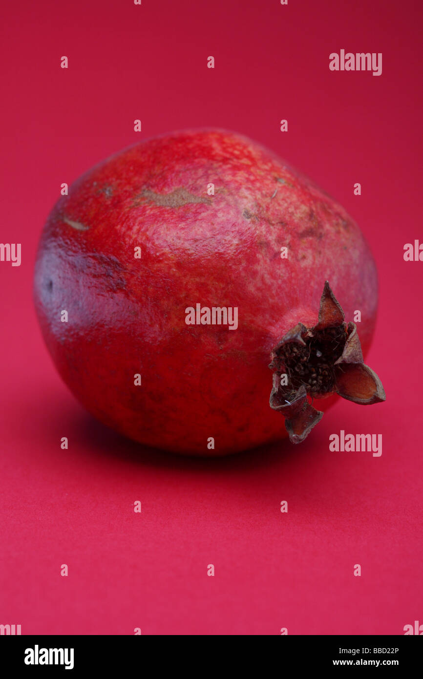 Pomegranate whole and slice hi-res stock photography and images - Alamy