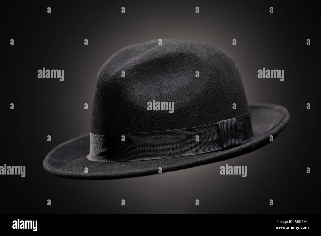 Retro hat hi-res stock photography and images - Alamy