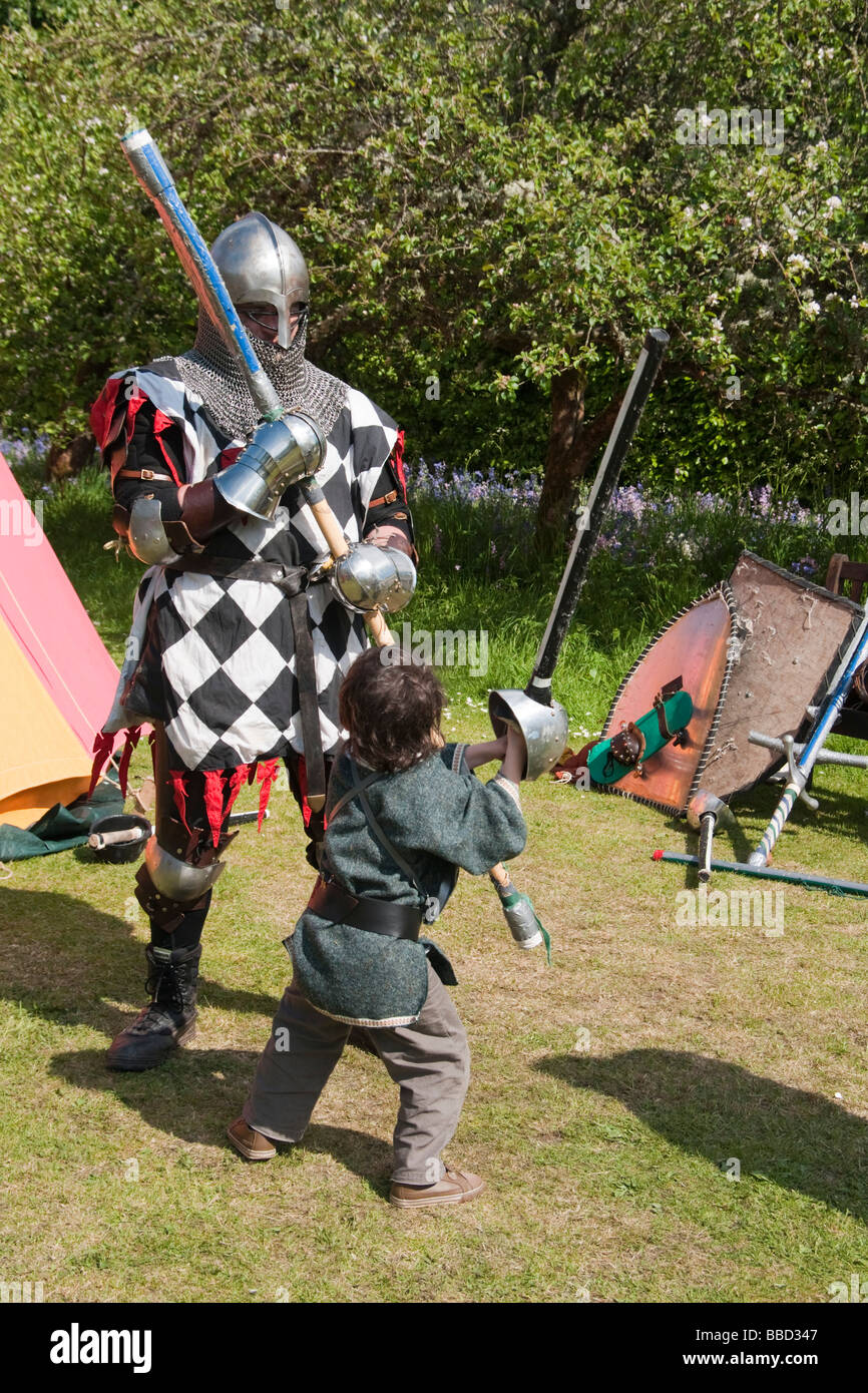Traquair House Scotland Mediaeval Fair 2009 fun fighting real knights ...