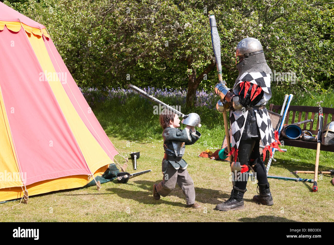 Traquair House Scotland Mediaeval Fair 2009 fun fighting real knights ...