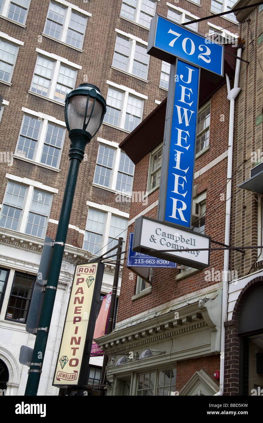 Jewelers row hi-res stock photography and images - Alamy